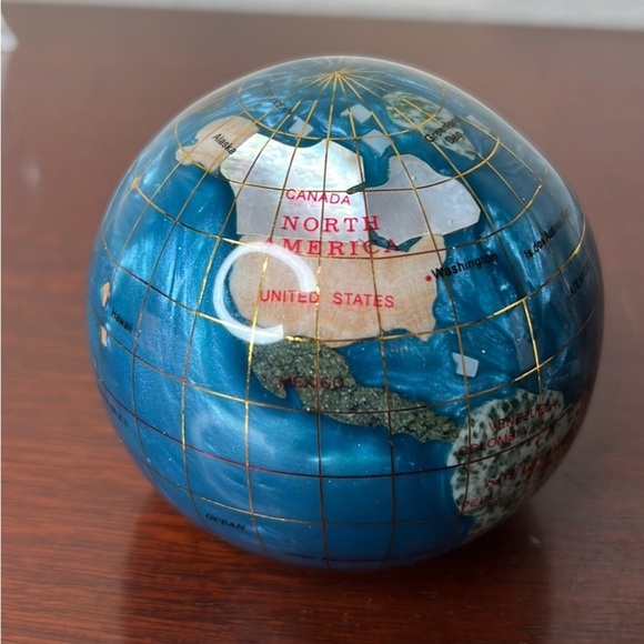 Vintage | Office | Vintage 3 Inlay World Globe Planet Earth Paperweight ...